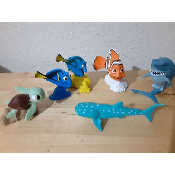Disney | Toys | Finding Nemo Pvc Figurine Set Disney Store Figures Lot ...